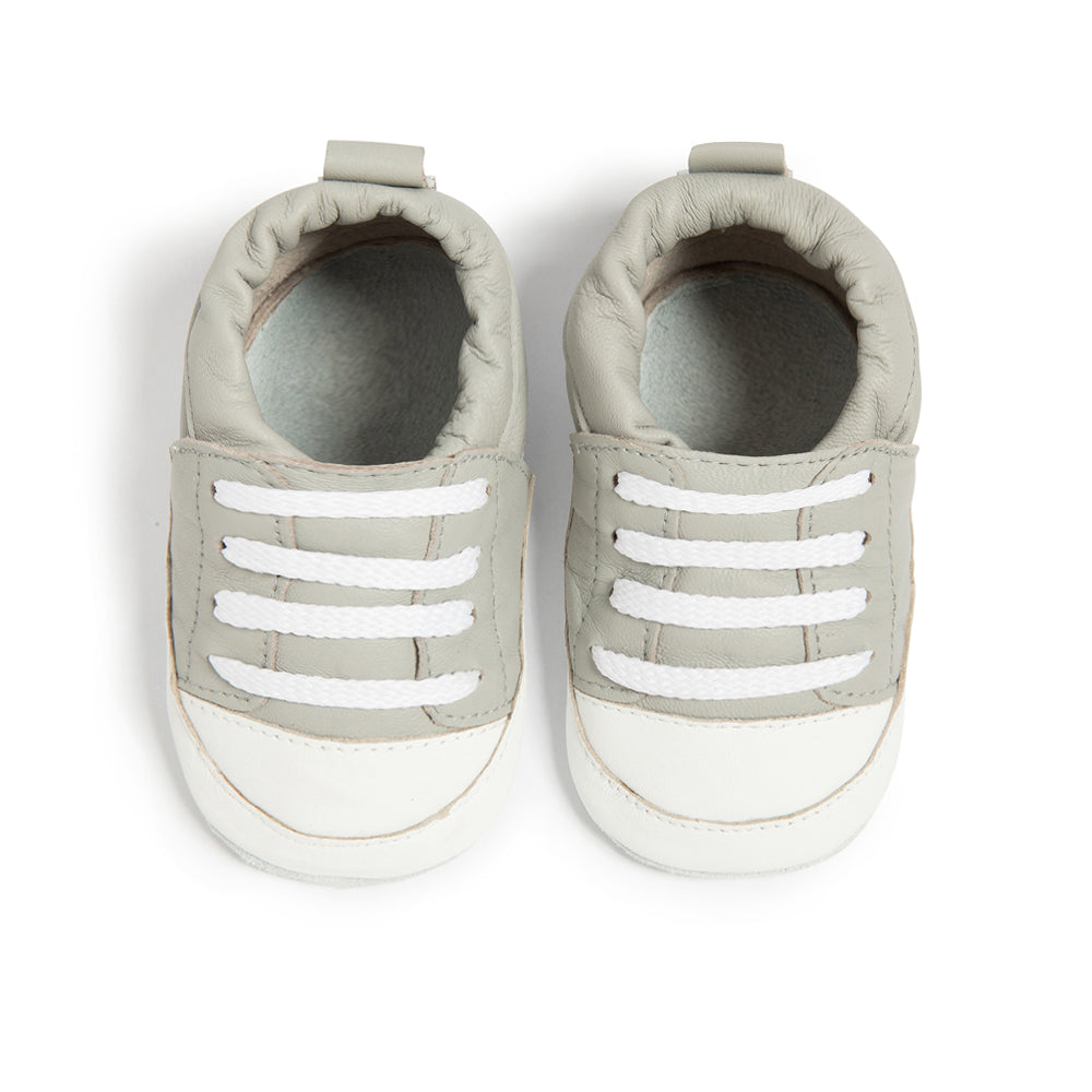 ATTENTION – Shooshoos SA